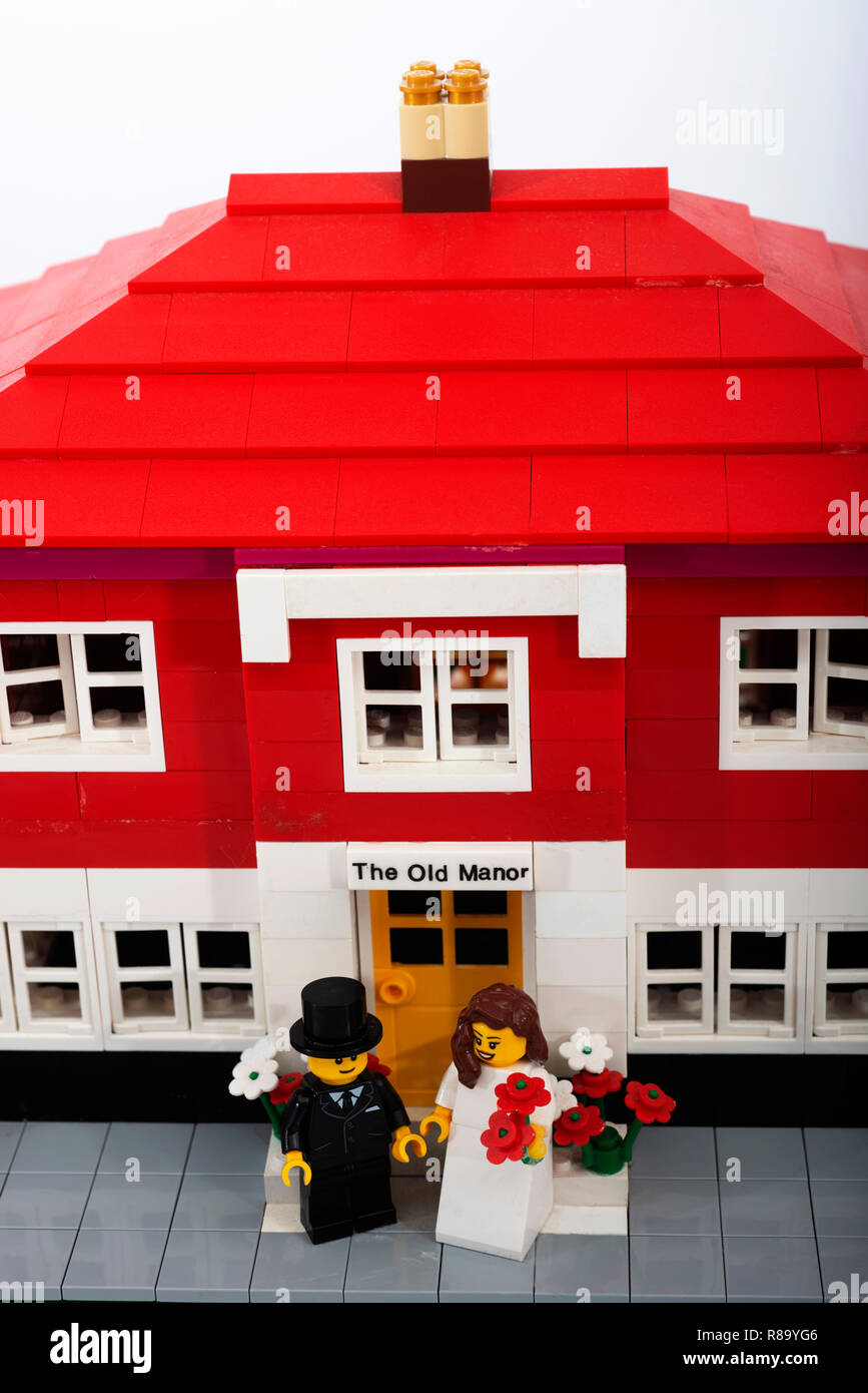 Old lego man hi-res stock photography and images - Alamy