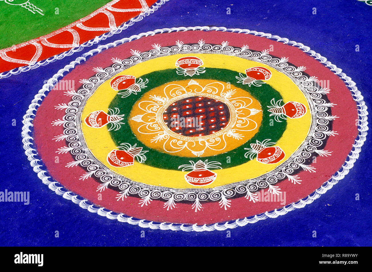 Coloured Rangoli High Resolution Stock Photography and Images - Alamy