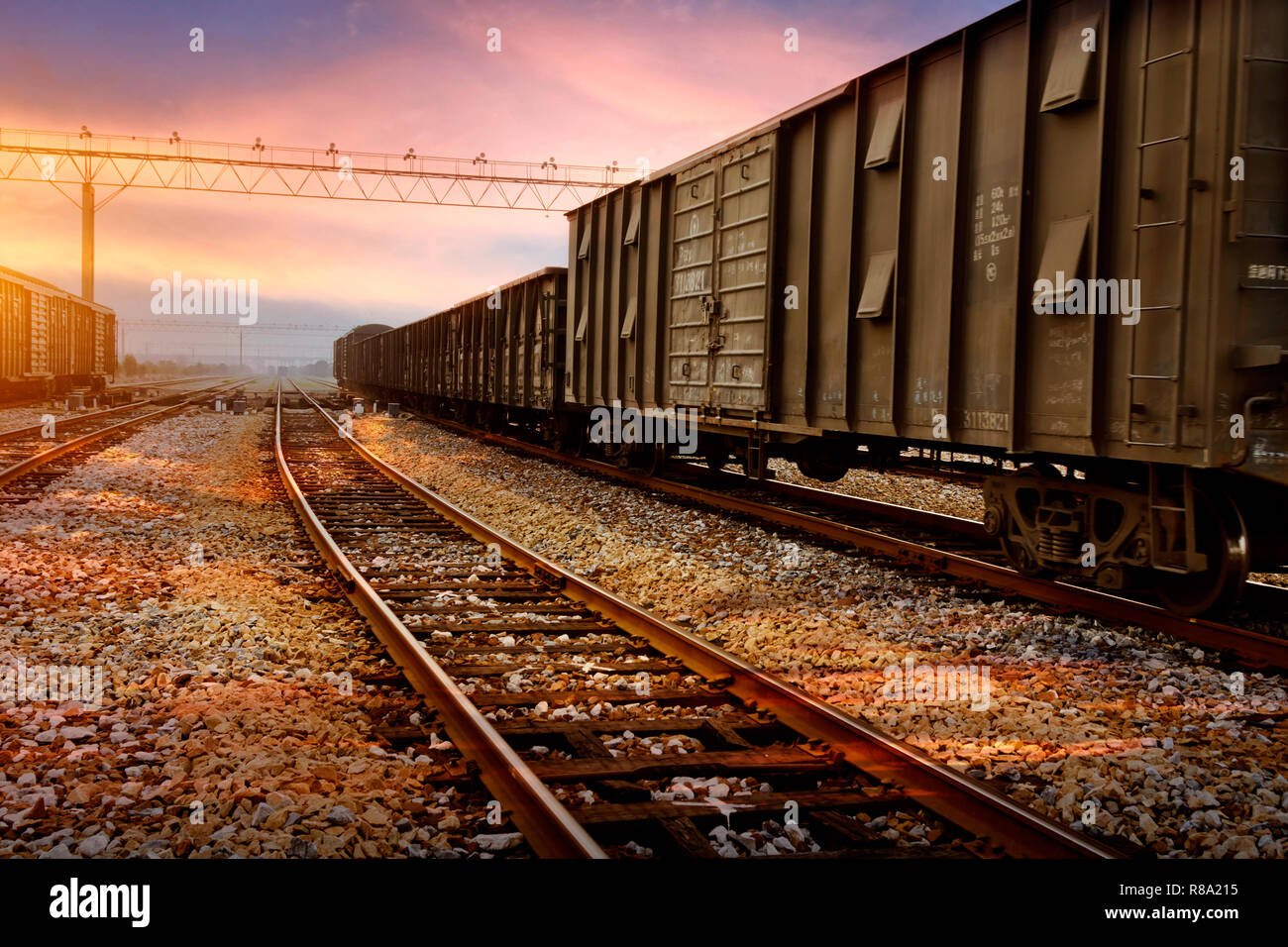 City beam train hi-res stock photography and images - Alamy
