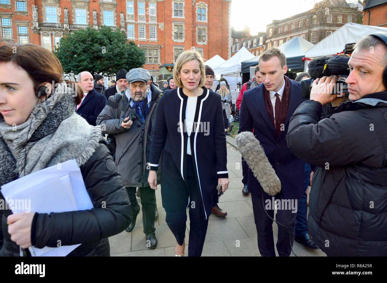 College green media scrum hi-res stock photography and images - Alamy