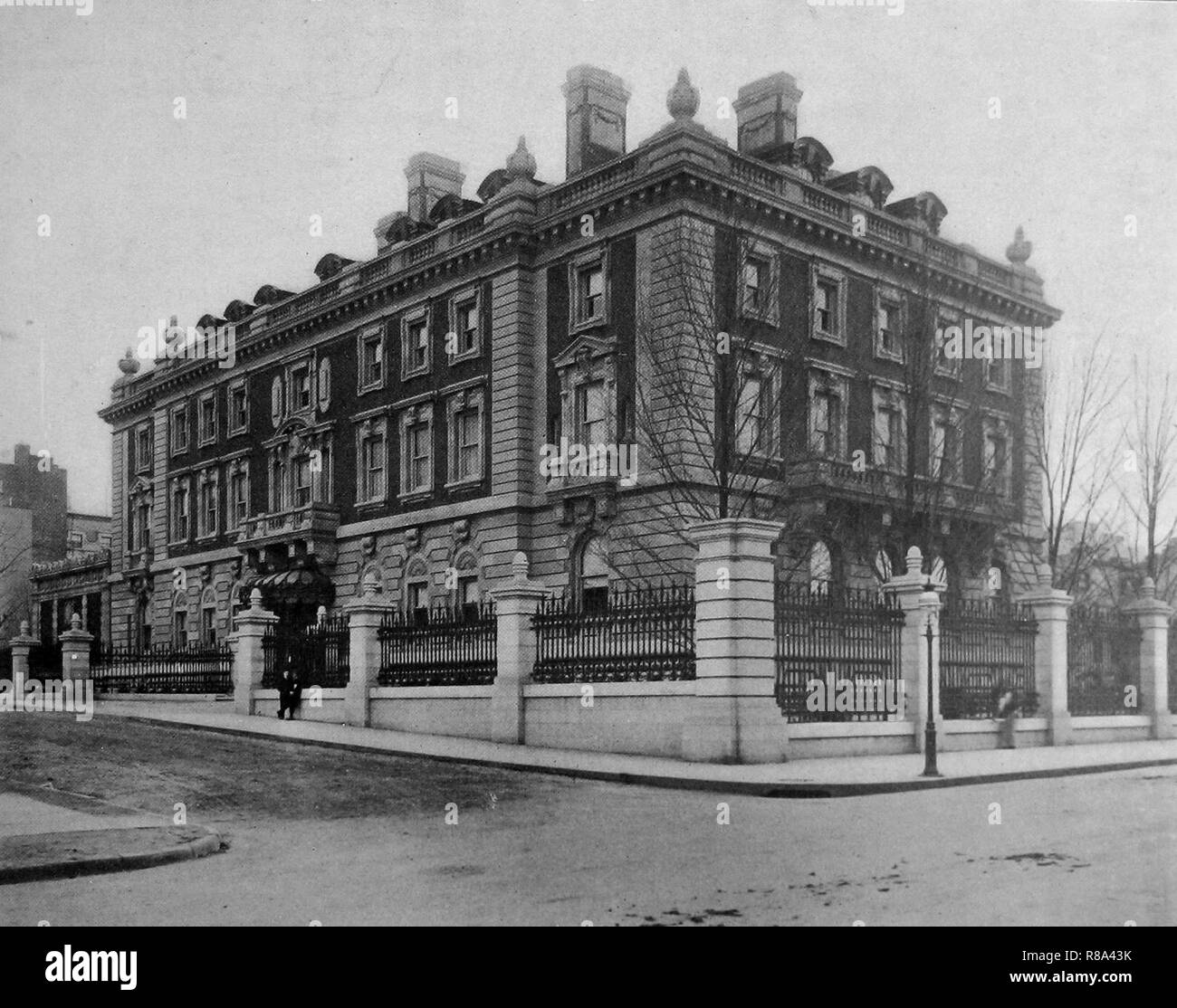 Carnegie mansion hi-res stock photography and images - Alamy