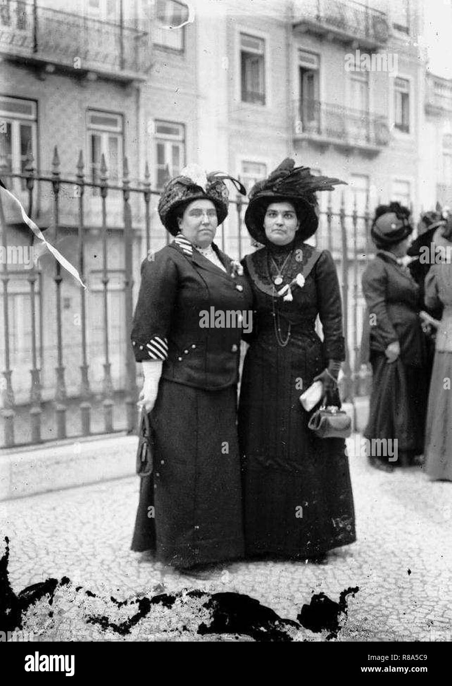 Carolina Beatriz Ângelo e Ana de Castro Osório Stock Photo - Alamy