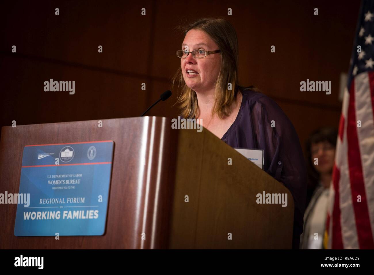 Archival child worker hi-res stock photography and images - Alamy