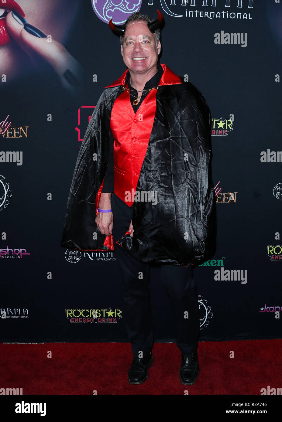 HOLLYWOOD, LOS ANGELES, CA, USA - OCTOBER 20: Steve Fowler arrives at ...