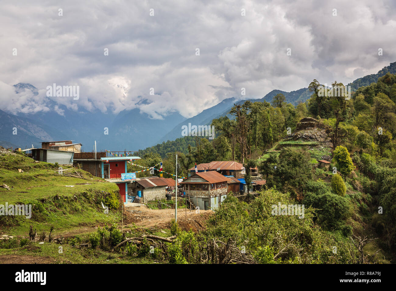 Nepali mountain village hi-res stock photography and images - Alamy