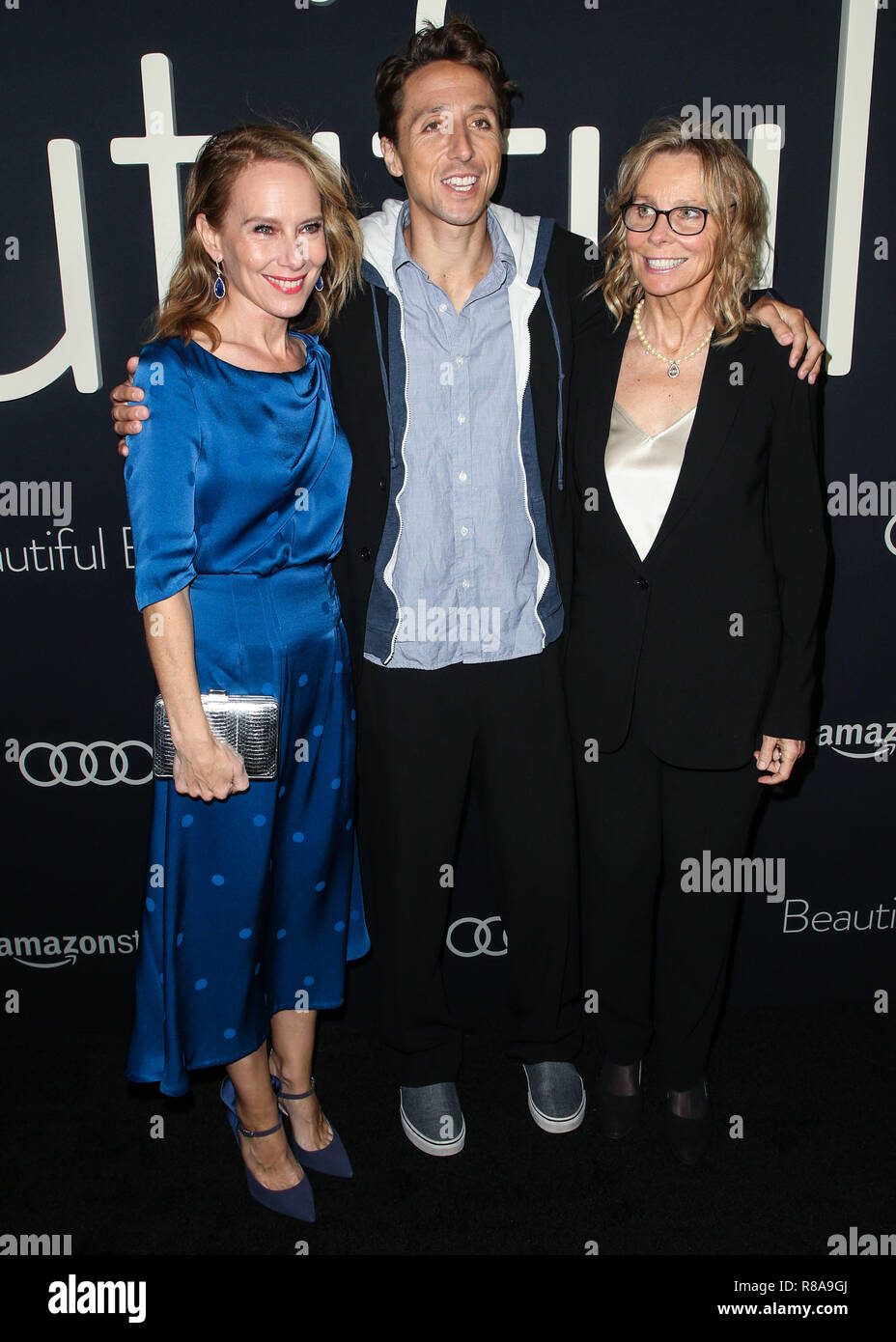 BEVERLY HILLS, LOS ANGELES, CA, USA - OCTOBER 08: Amy Ryan, Nic Sheff ...