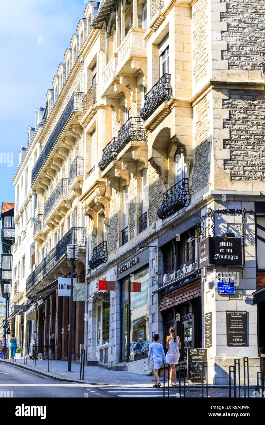 Biarritz france street hi-res stock photography and images - Alamy