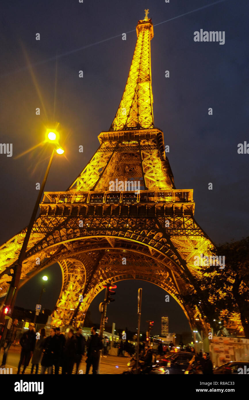Paris, France - November 2017: Eiffel tower illuminated at dusk. The ...