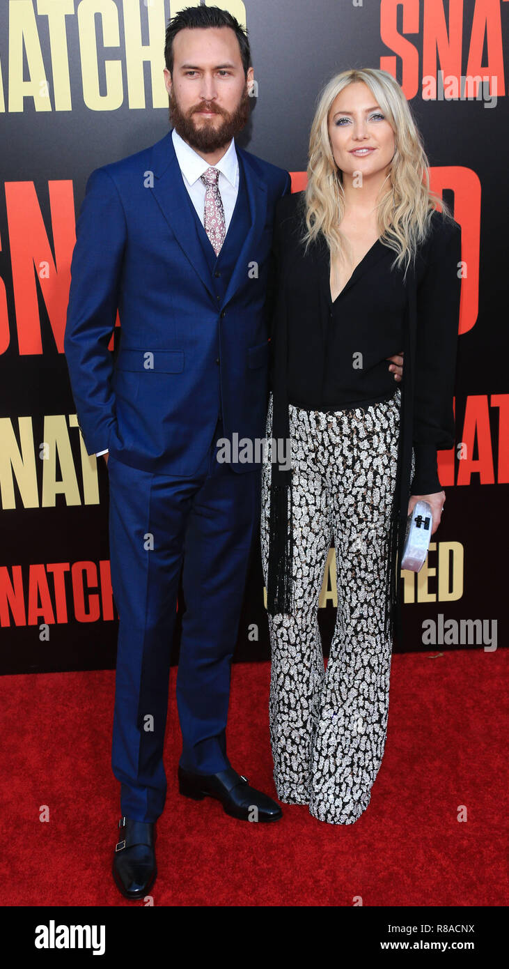 (FILE) Kate Hudson gives birth to a daughter, Rani Rose, with Danny ...