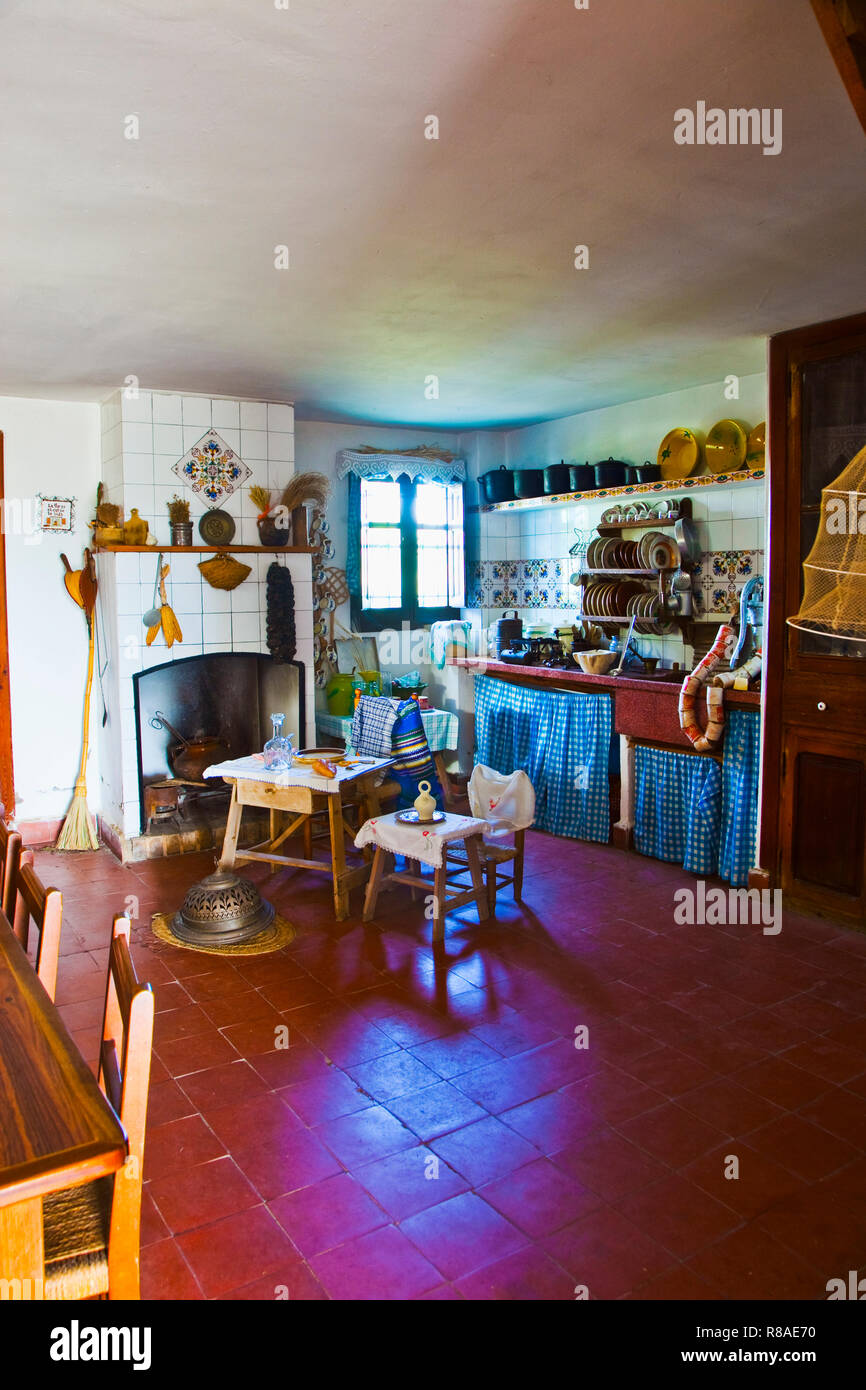 Typical house albufera hi-res stock photography and images - Alamy