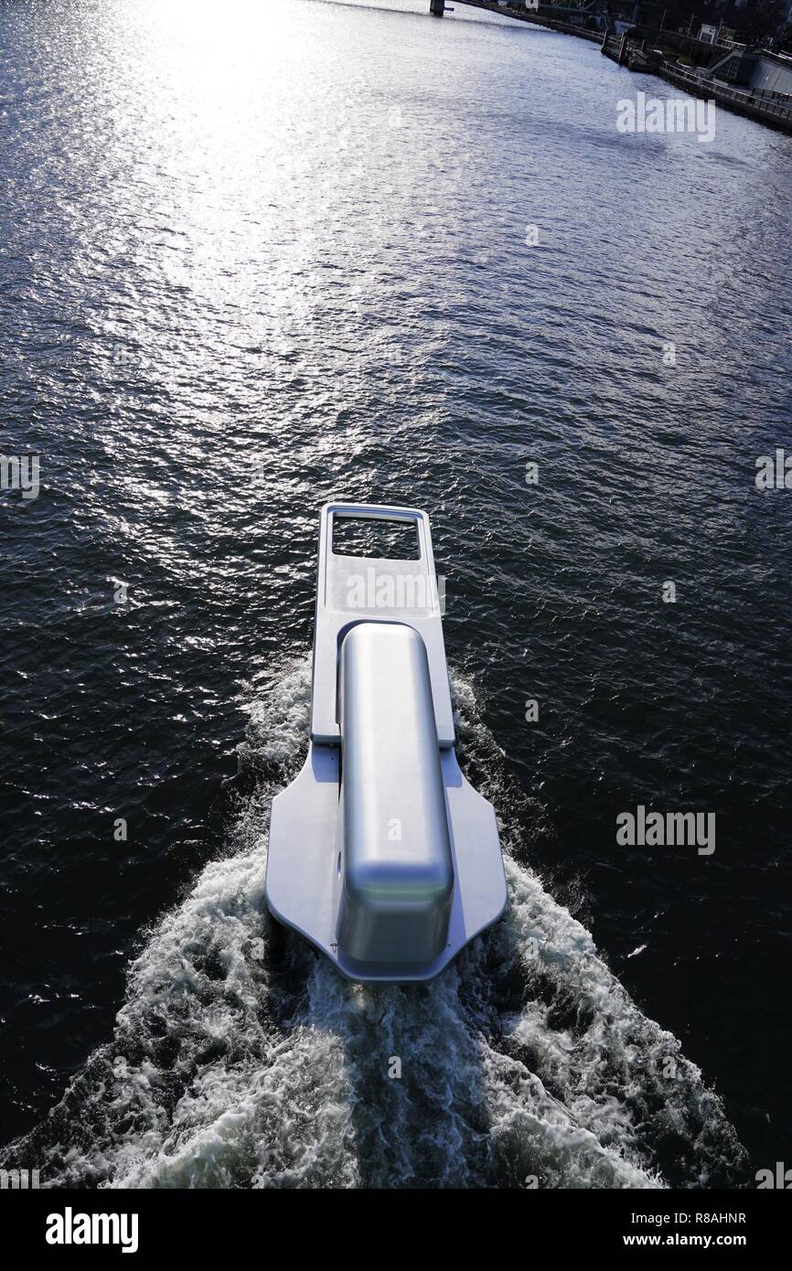 The "Ship of the Zipper"created by Japanese artist Yasuhiro Suzuki ...