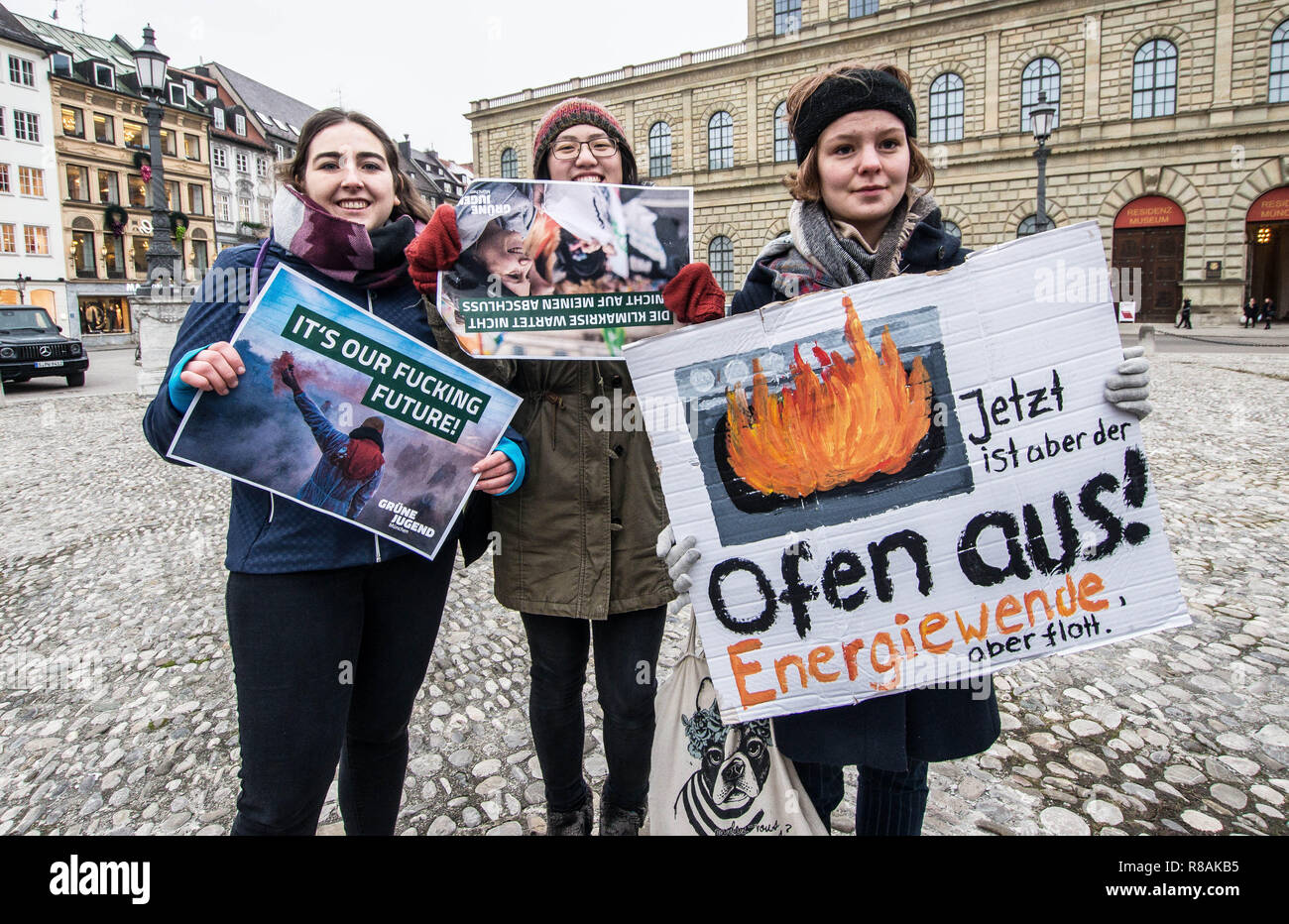 Swastika crossed out against nazis hi-res stock photography and images ...