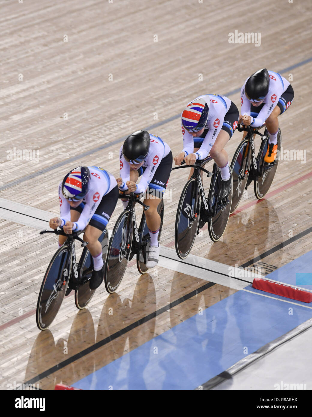 Madison track cycling hi-res stock photography and images - Alamy