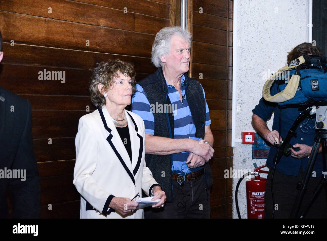 Tim hoey hi-res stock photography and images - Alamy