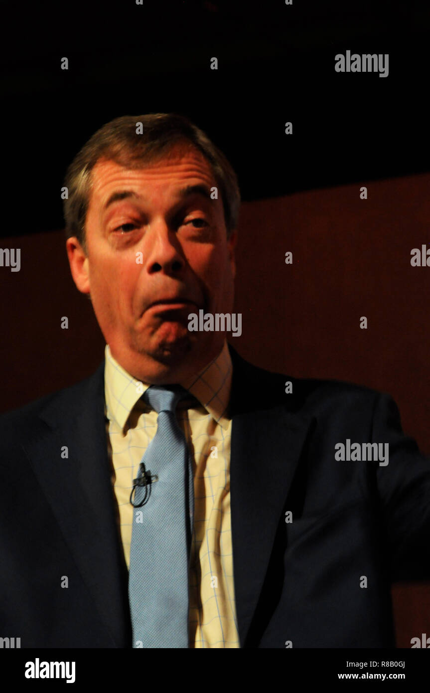 Drexel burnham lambert hi-res stock photography and images - Alamy