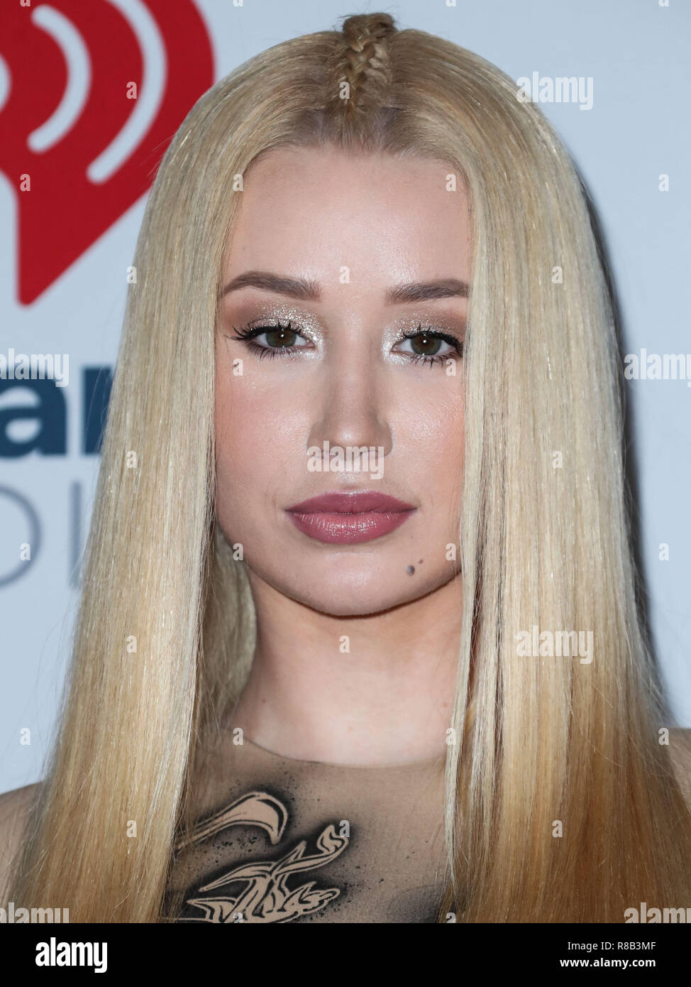 LAS VEGAS, NV, USA - SEPTEMBER 21: Rapper Iggy Azalea poses in the ...