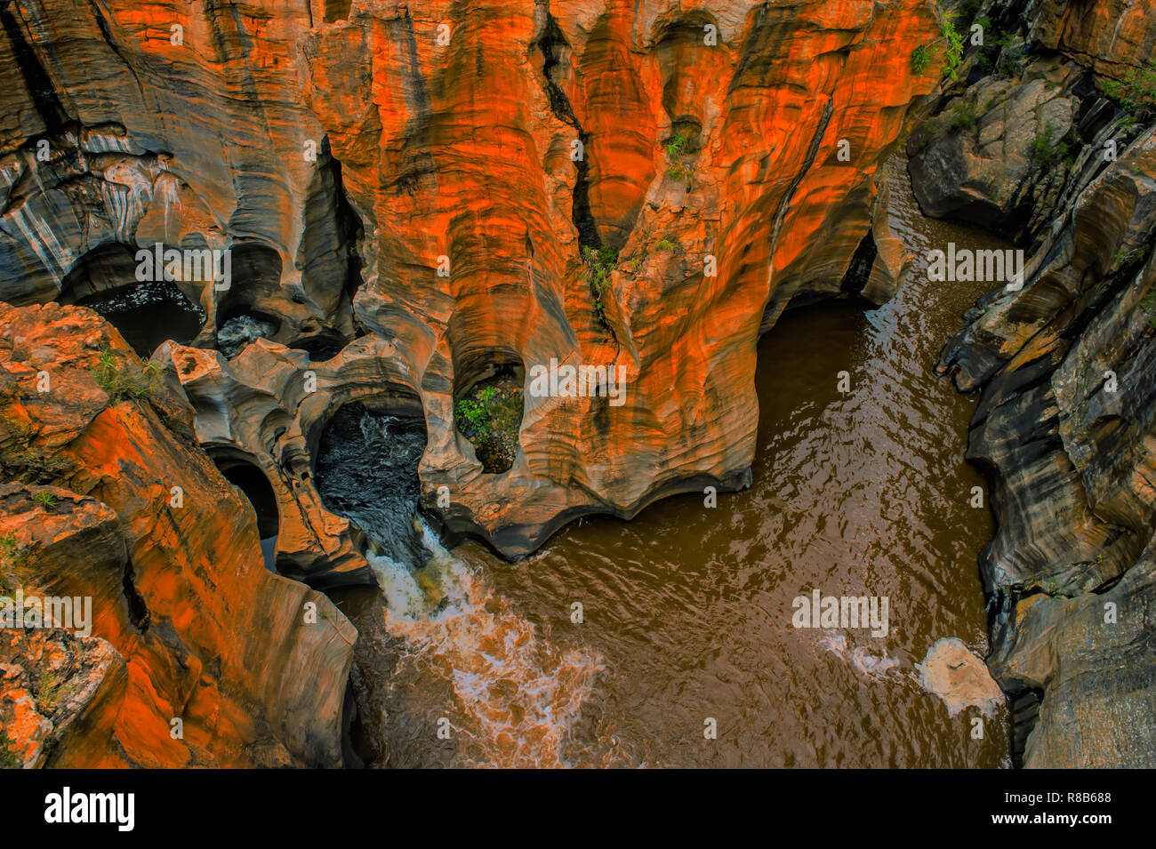 Hollow rock hi-res stock photography and images - Alamy