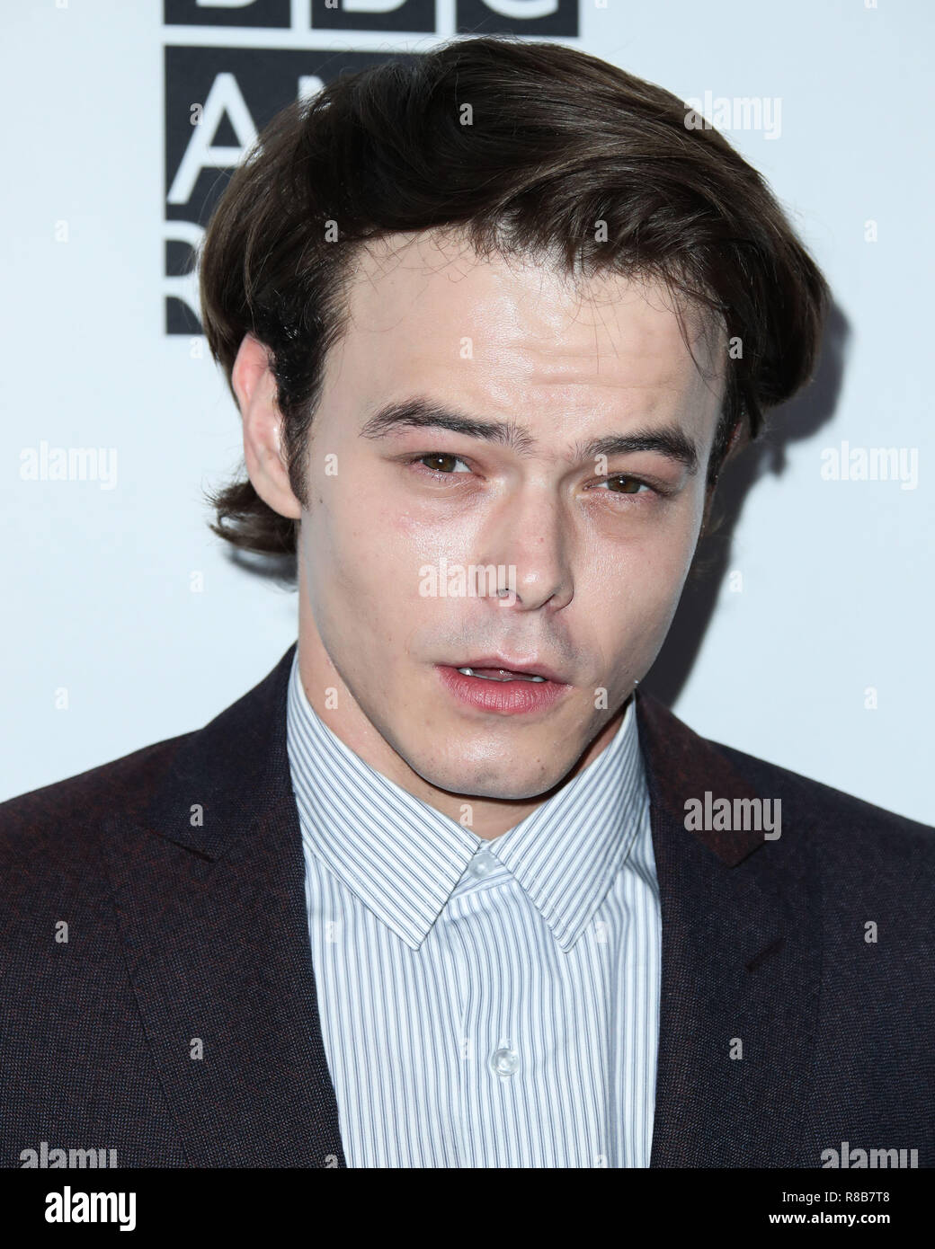 BEVERLY HILLS, LOS ANGELES, CA, USA - SEPTEMBER 15: Charlie Heaton at ...