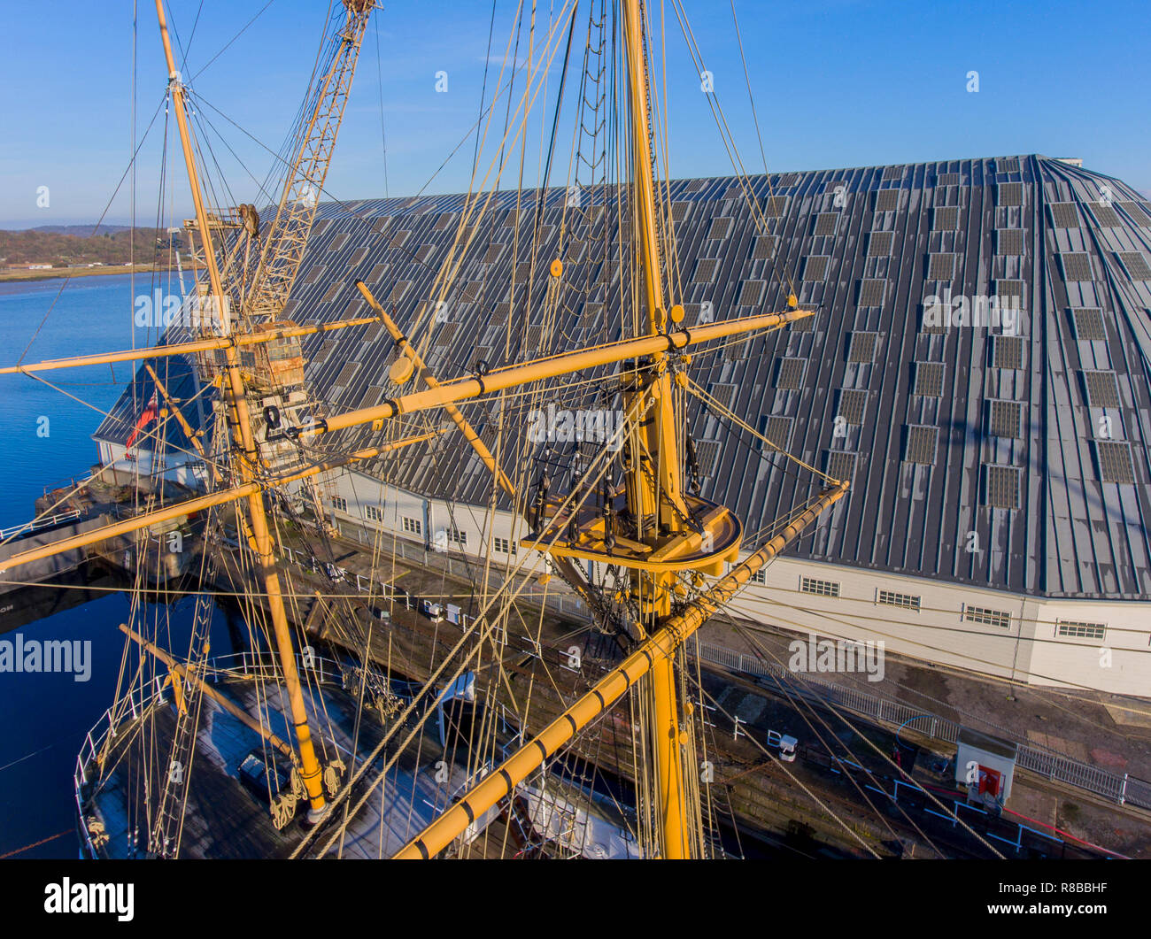 HMS Gannet, 1878 Royal Navy Doterel-class screw sloop, with both sails ...
