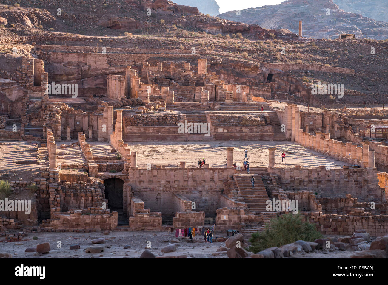 Der Große Tempel, Petra, Jordanien, Asien | the Great Temple of Petra ...