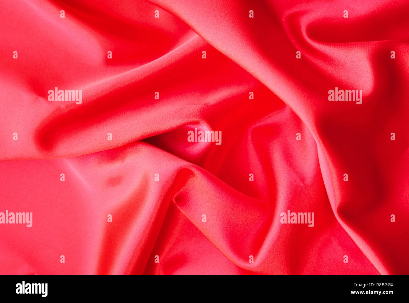 Red fabric drape hi-res stock photography and images - Alamy