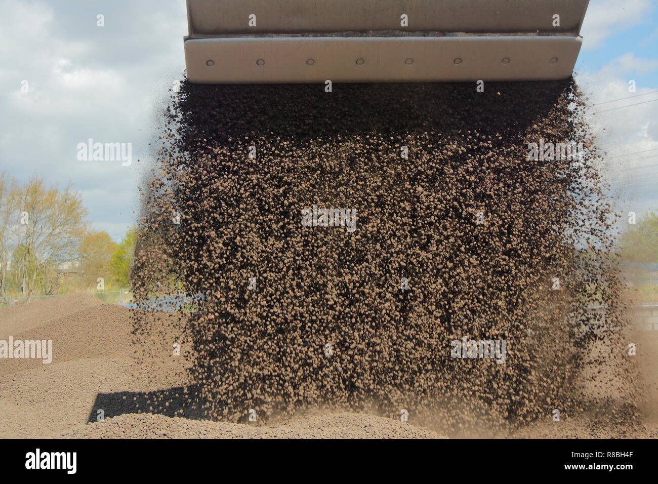 Lightweight aggregate stock pile hi-res stock photography and images ...