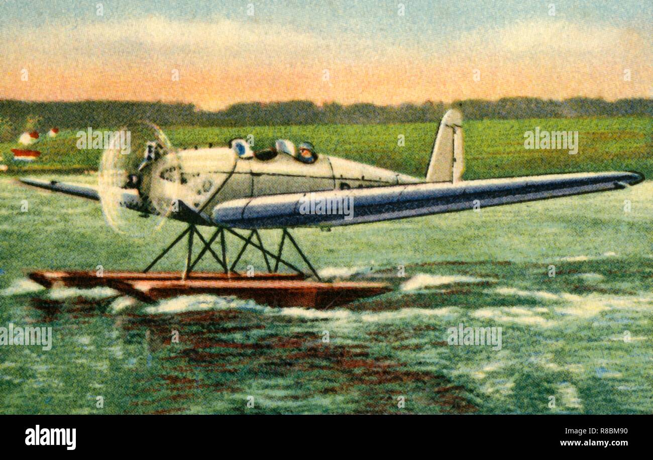 Seaplane 1920s hi-res stock photography and images - Alamy