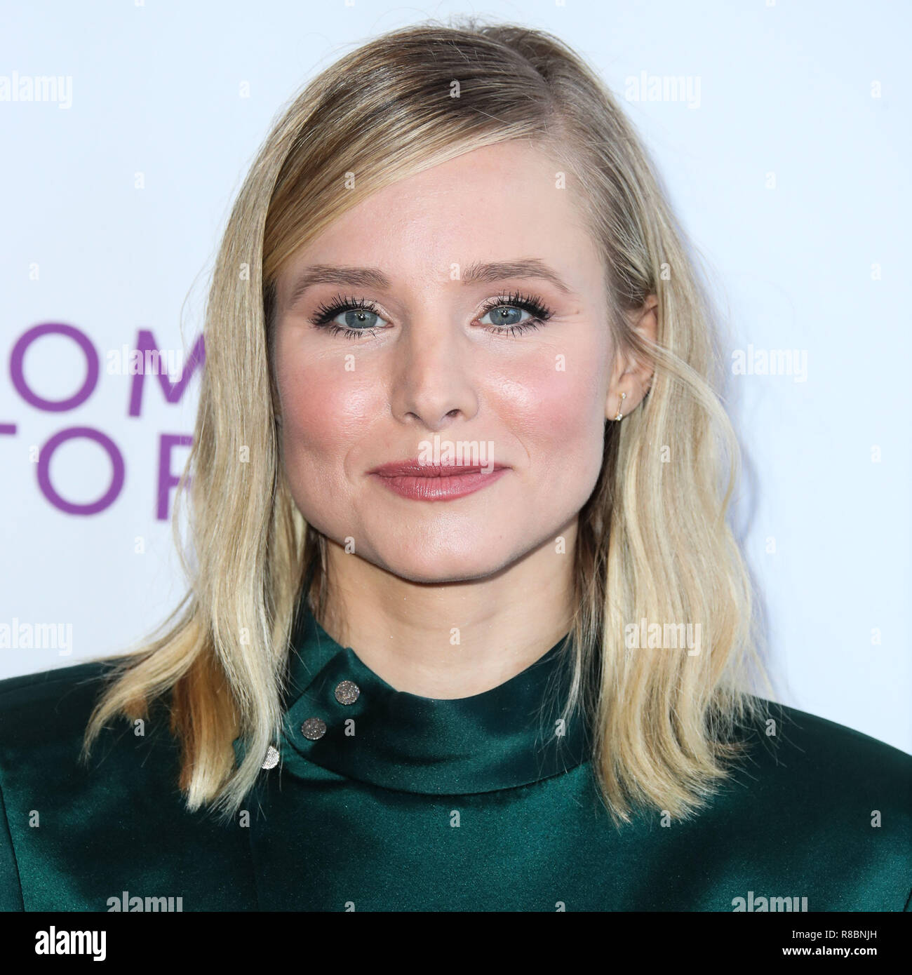 BEVERLY HILLS, LOS ANGELES, CA, USA - SEPTEMBER 15: Actress Kristen ...