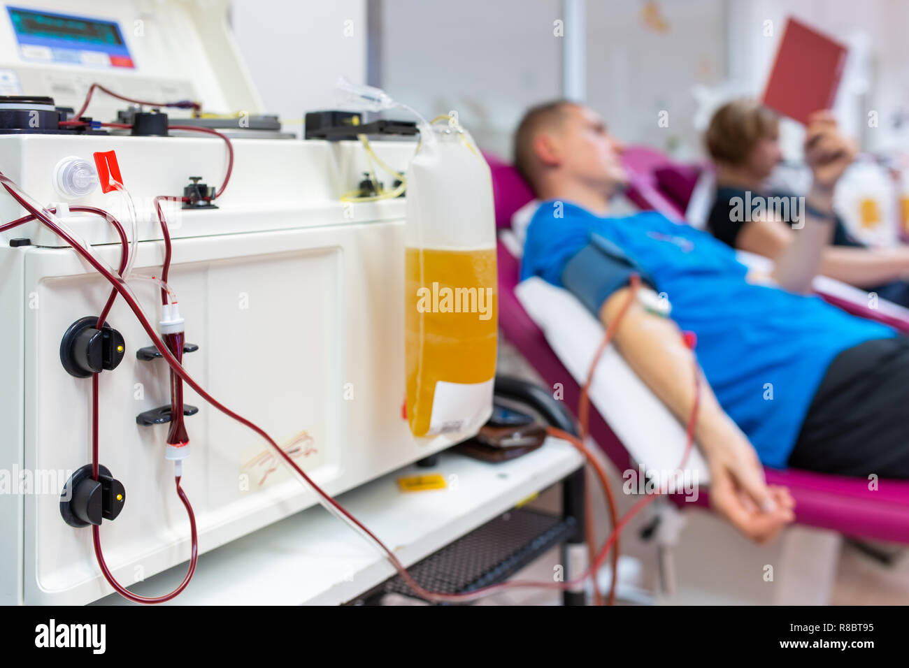 Giving blood hi-res stock photography and images - Alamy