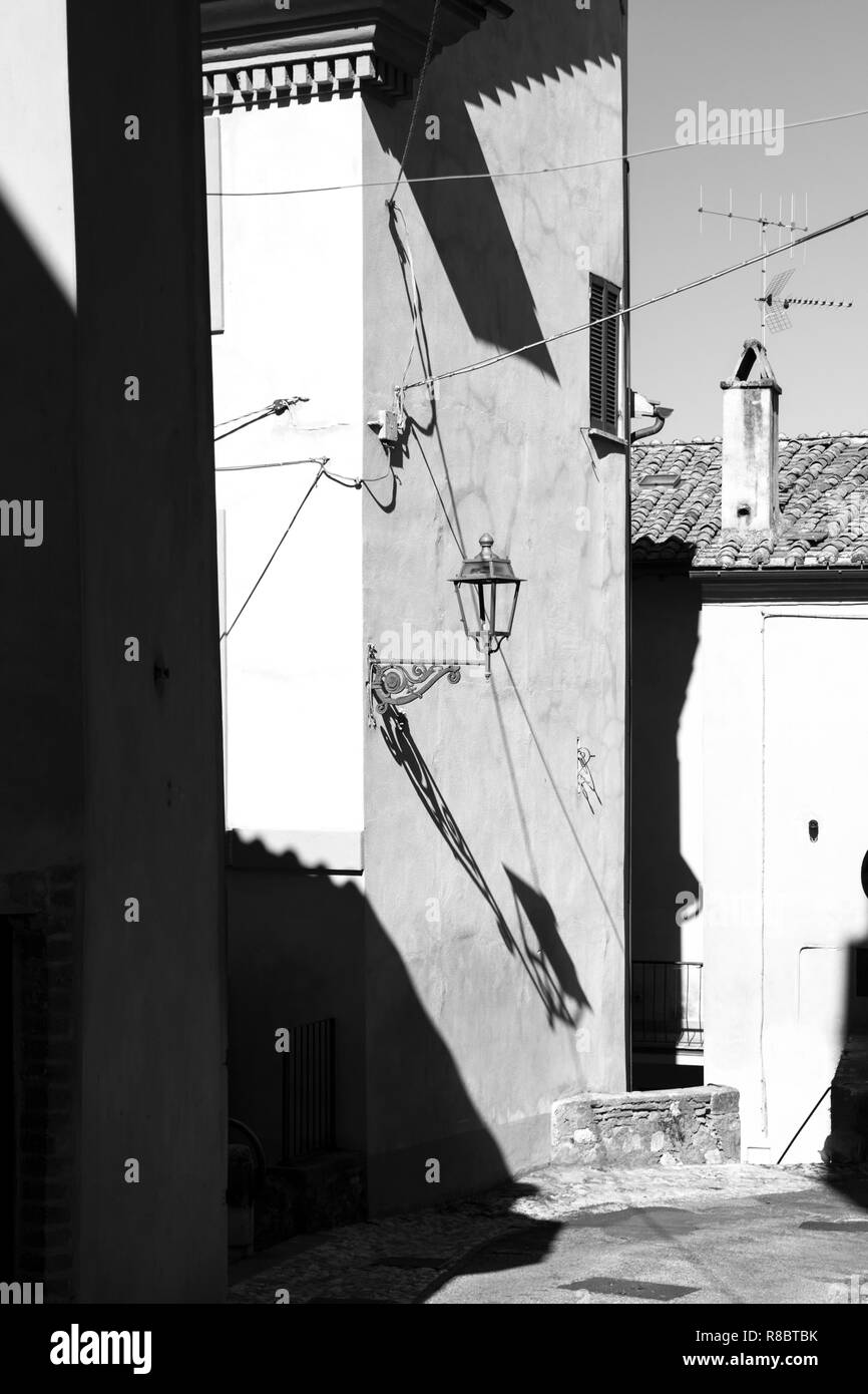 Italy lamp post Black and White Stock Photos & Images - Alamy