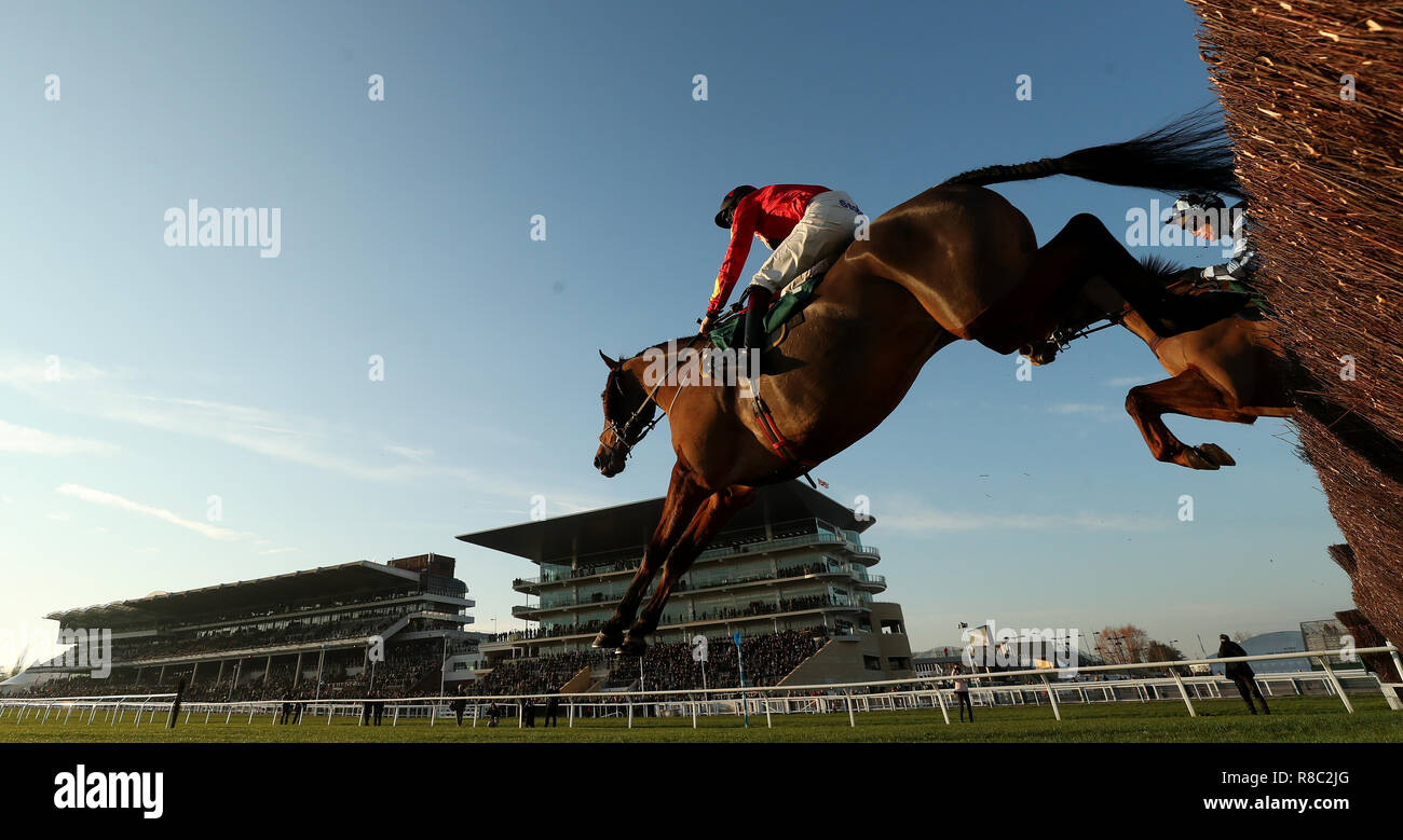 Cf roberts 25 years sponsorship handicap chase hi-res stock photography ...