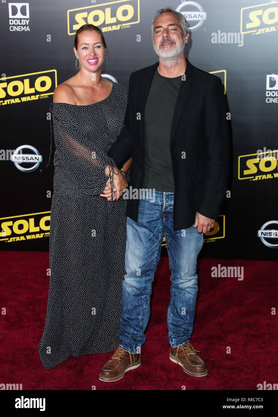 About Actor Titus Welliver