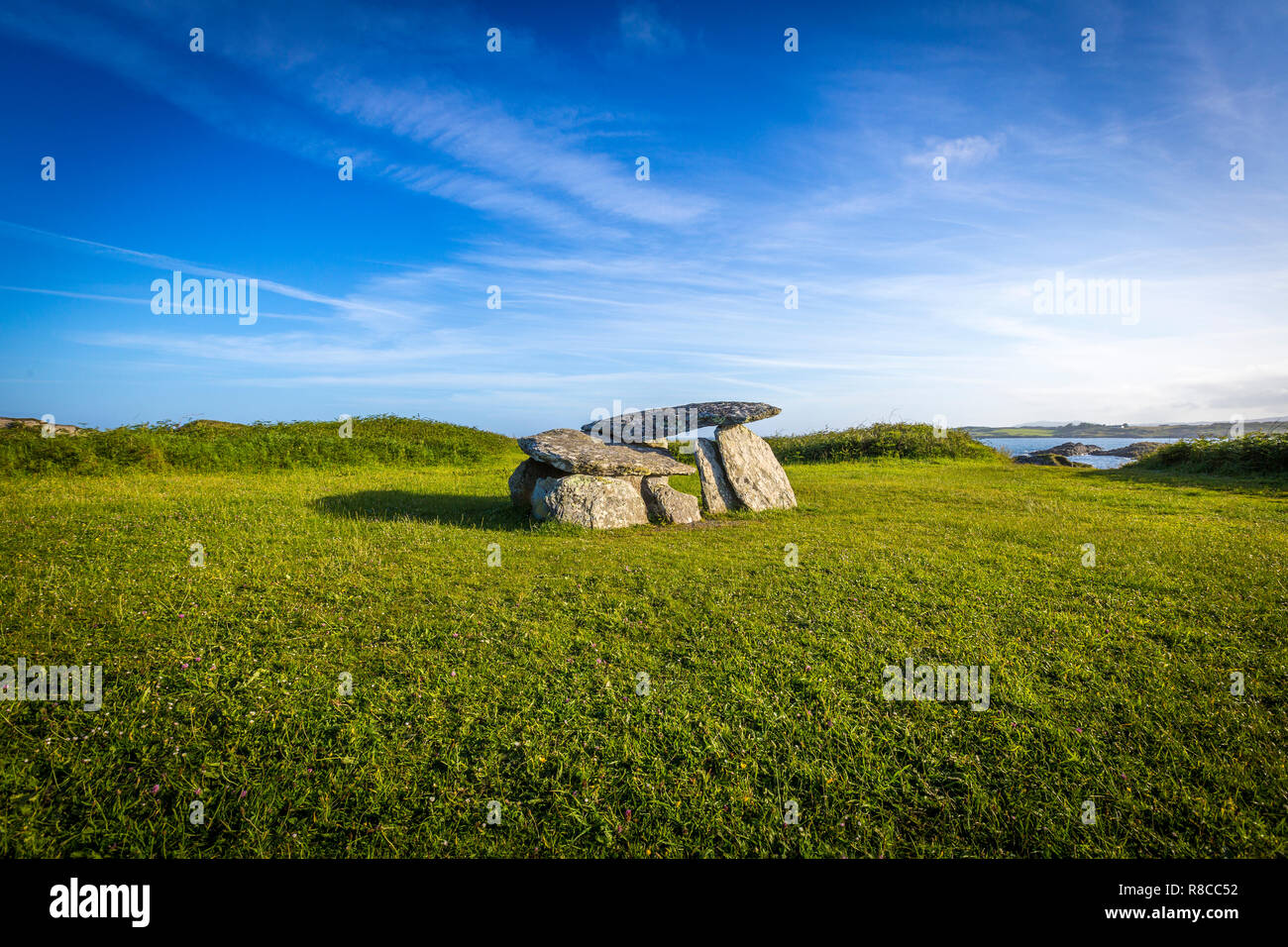 Altrar wedge tomb hi-res stock photography and images - Alamy
