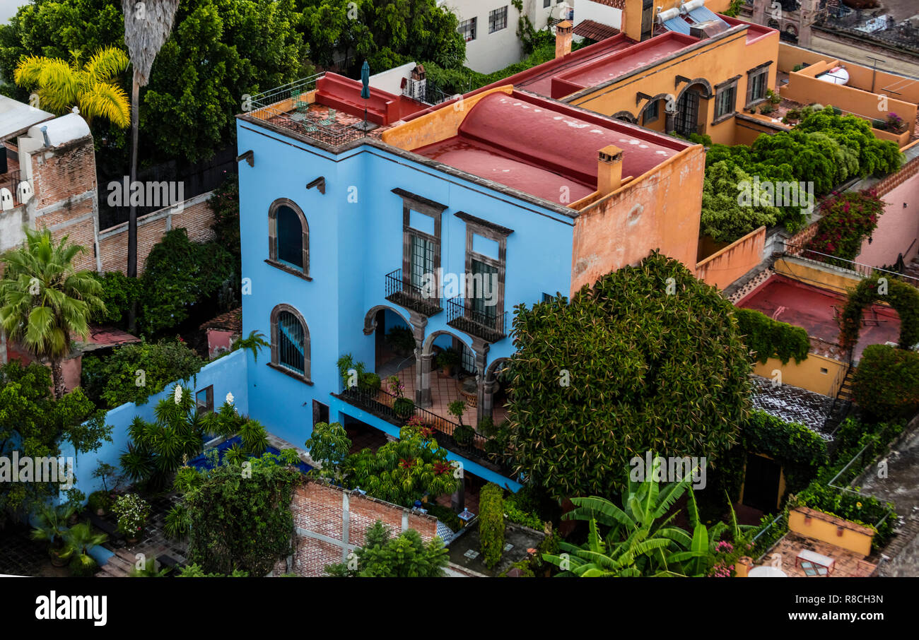 Rich Mexican Houses