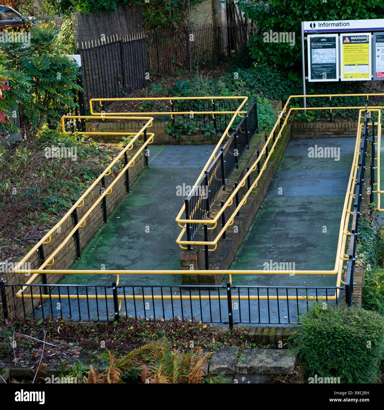Disabled ramp uk hi-res stock photography and images - Alamy