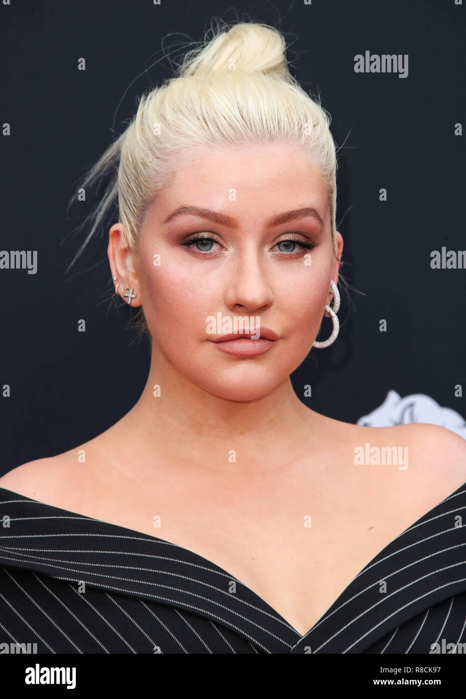 Christina aguilera at billboard music awards red carpet event hi-res ...