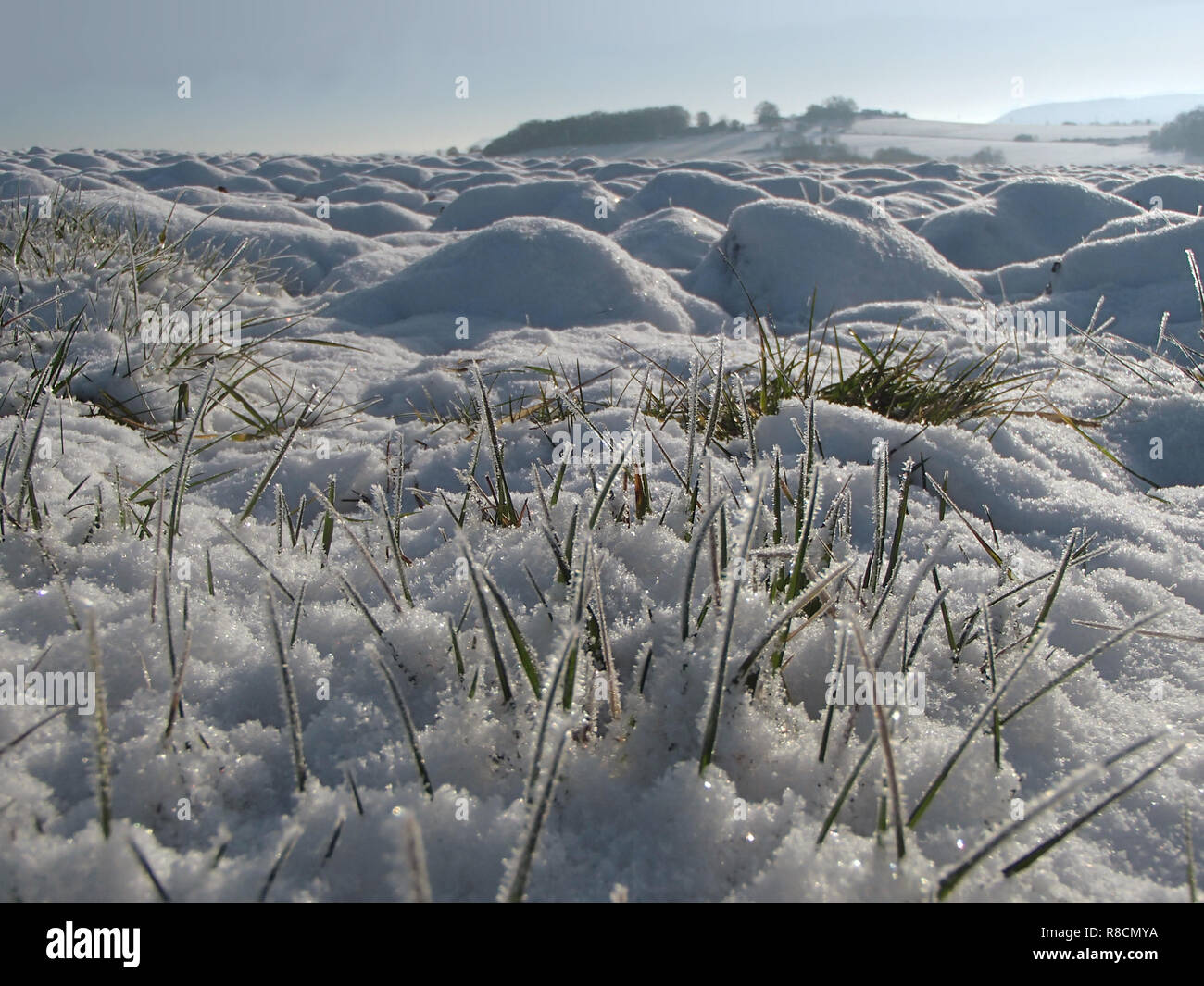 Bumps of snow hi-res stock photography and images - Alamy
