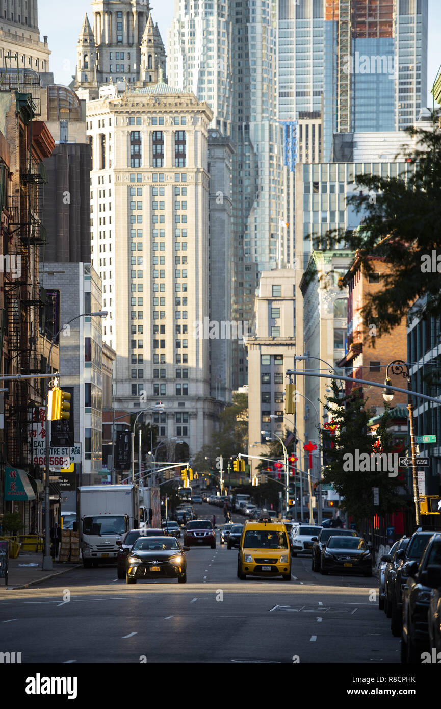Daily life and street traffic on the streets of Manhattan, New York ...