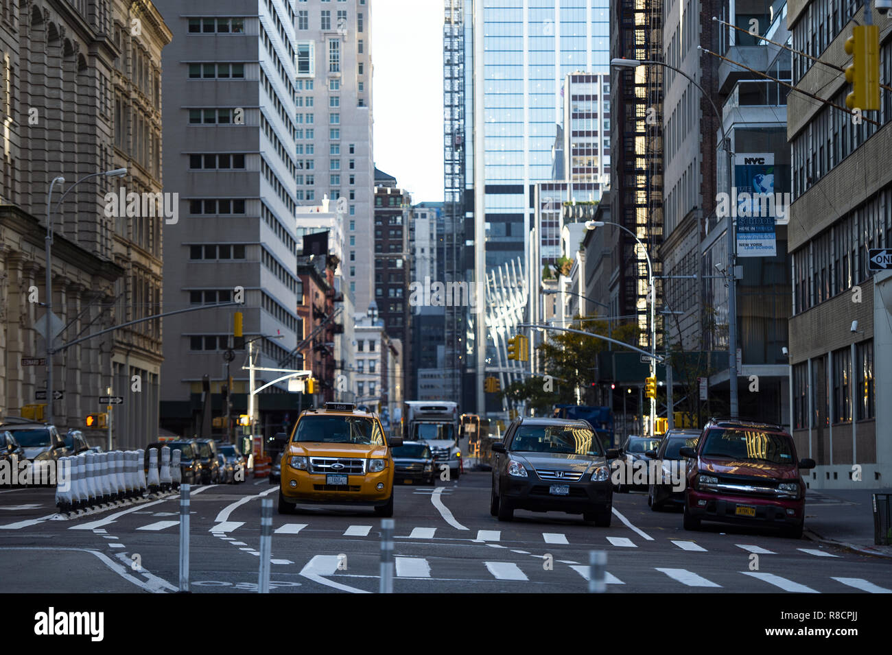 Daily life and street traffic on the streets of Manhattan, New York ...