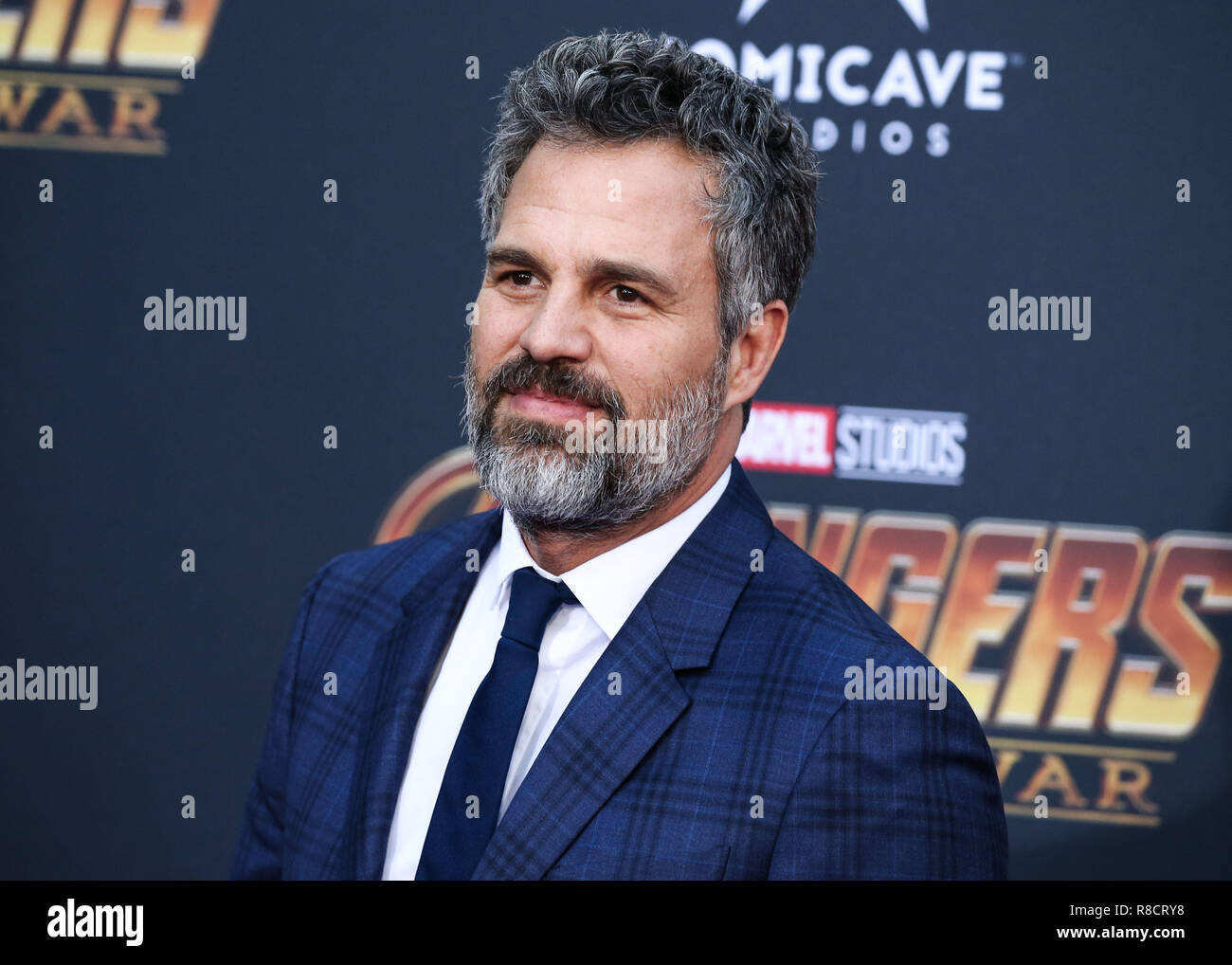 Ruffalo avengers infinity war hi-res stock photography and images - Alamy
