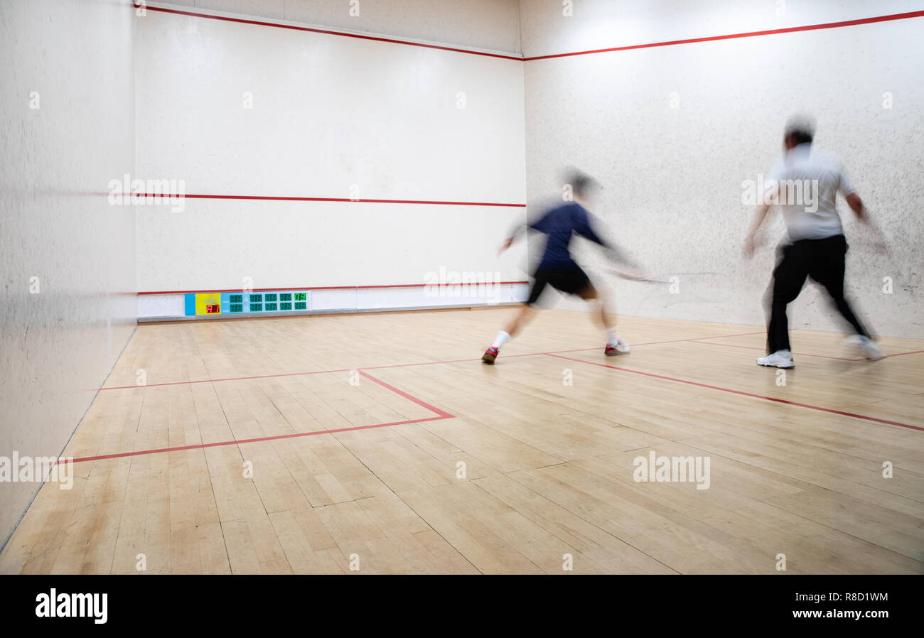 Squash players action court hi-res stock photography and images - Alamy