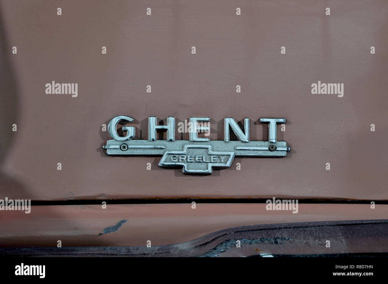 1950s car dealer family hi-res stock photography and images - Alamy