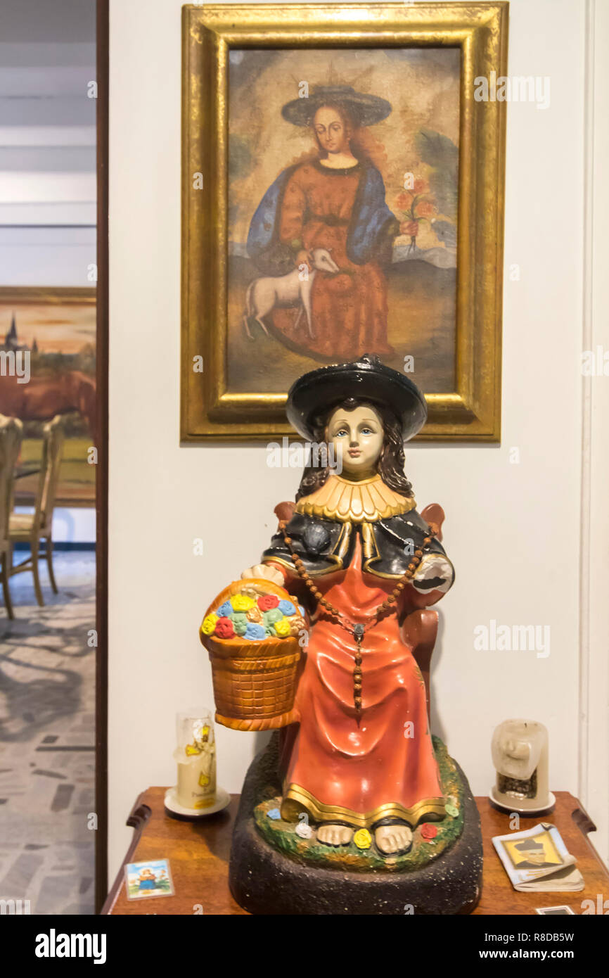 Holy Infant of Atocha shrine, saint of devotion of the Escobar family ...