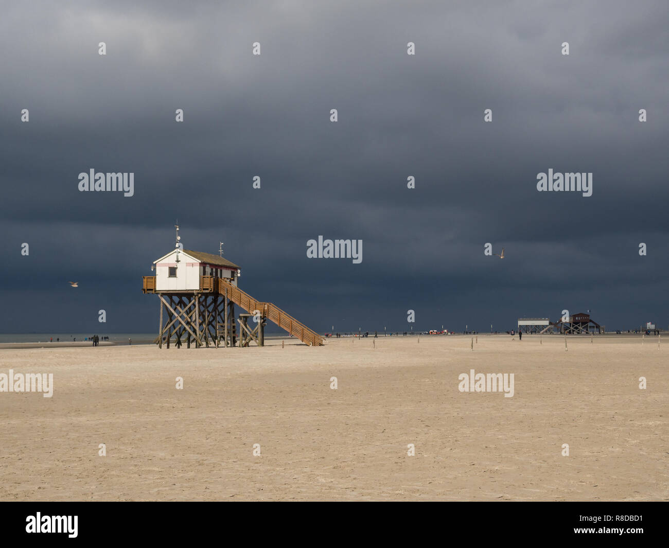 thunderclouds on the beach Stock Photo - Alamy