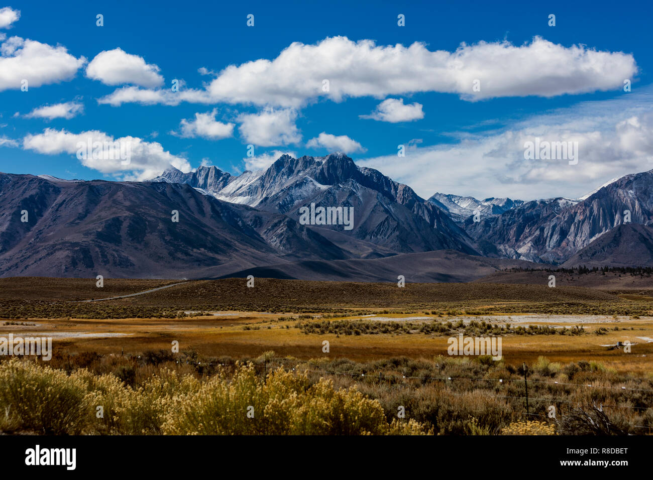Sierra nevada peaks hi-res stock photography and images - Alamy
