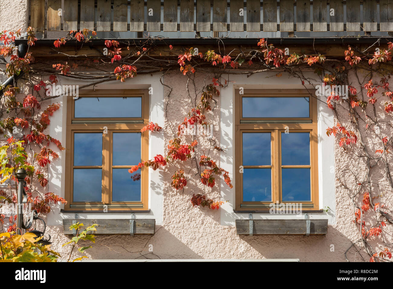 Finestre windows hi-res stock photography and images - Alamy