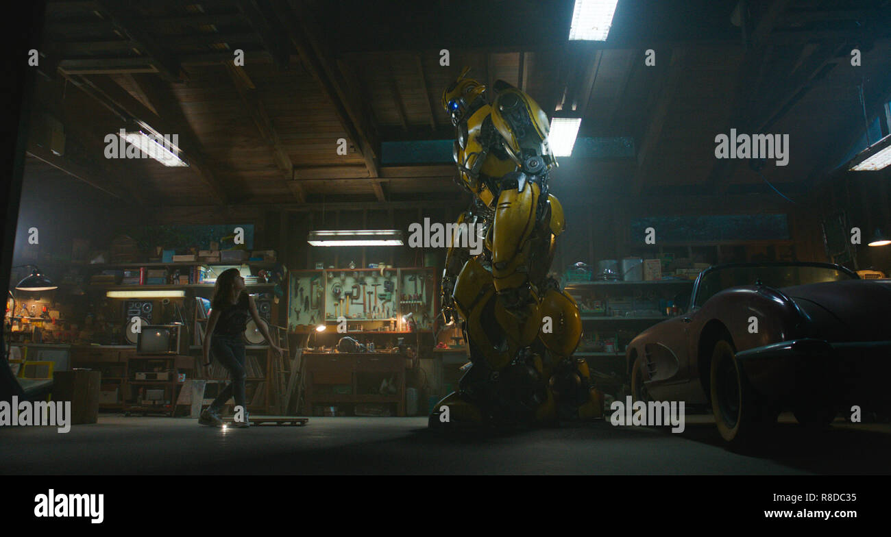 Bumblebee Hailee Steinfeld Charlie Paramount Pictures Photo Credit High ...