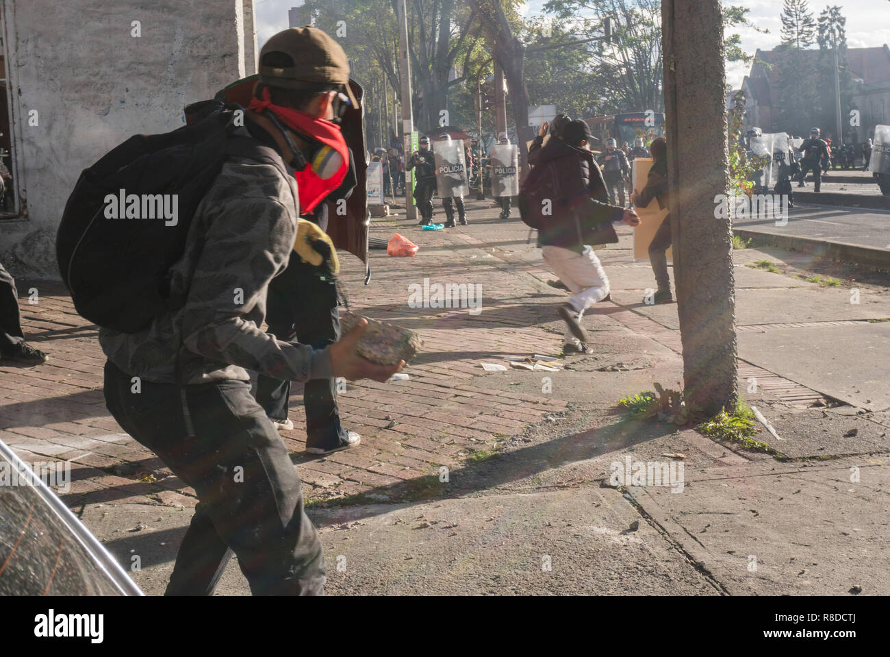 Throwing a stone hi-res stock photography and images - Alamy