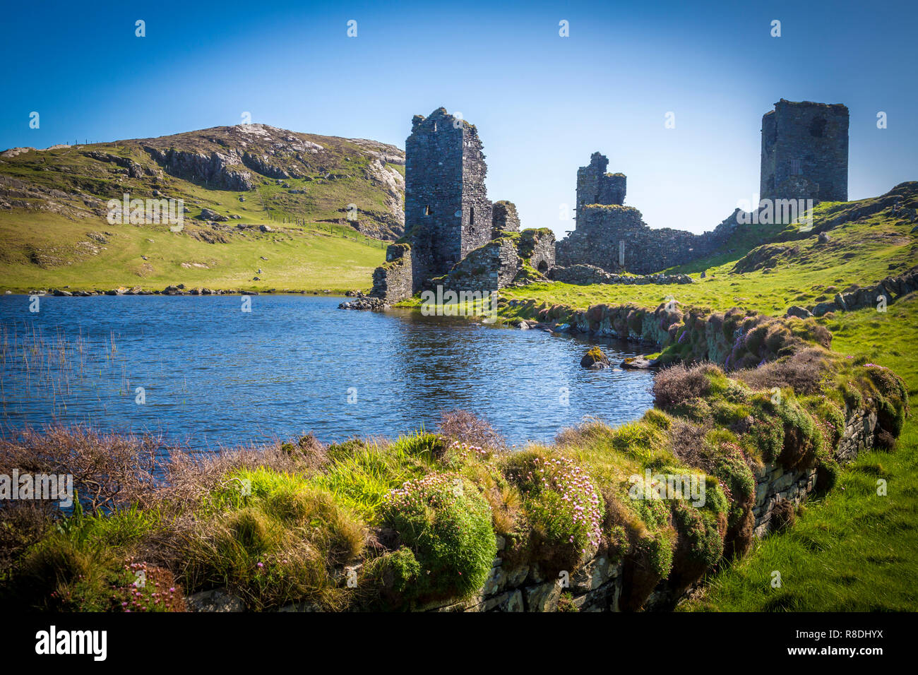 wonderful spot Three Castle Head on the Mizen Peninsula Stock Photo - Alamy