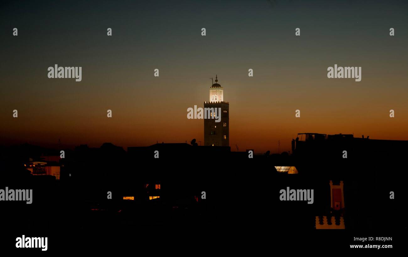 Morocco night sky hi-res stock photography and images - Alamy